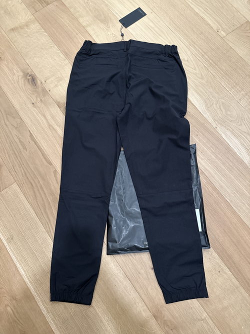AO Jogger | Black Slim-fit Versaknit™ - $70.00 | The CUTS Marketplace