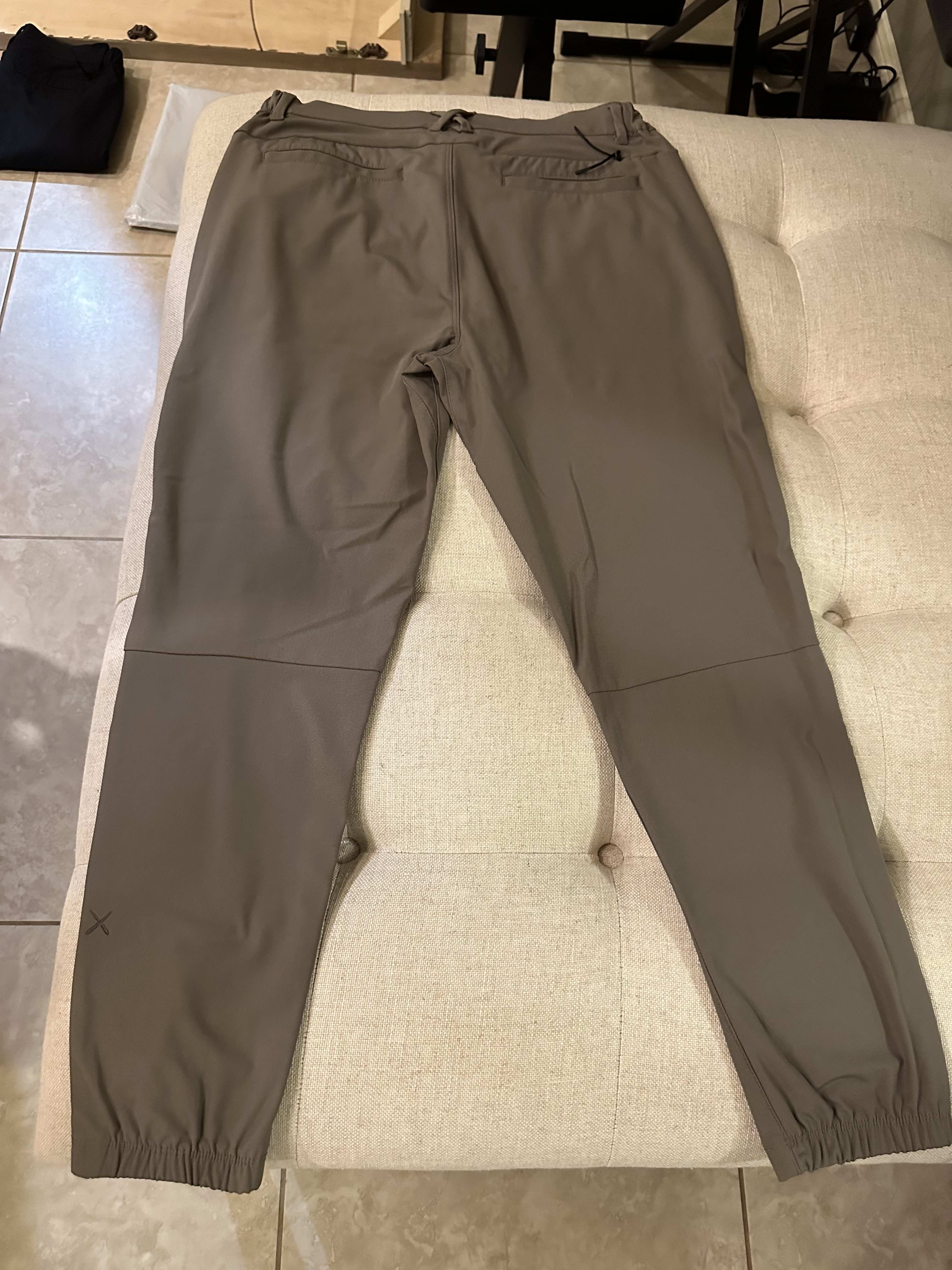 AO Jogger | Canyon Slim-fit Versaknit™ - $35.00 | The CUTS Marketplace