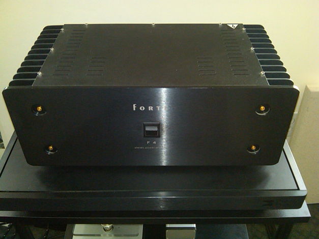Forte F4 Amplifier For Sale | Audiogon