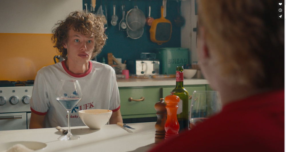 Cosmo Wellings - British Comedy Guide