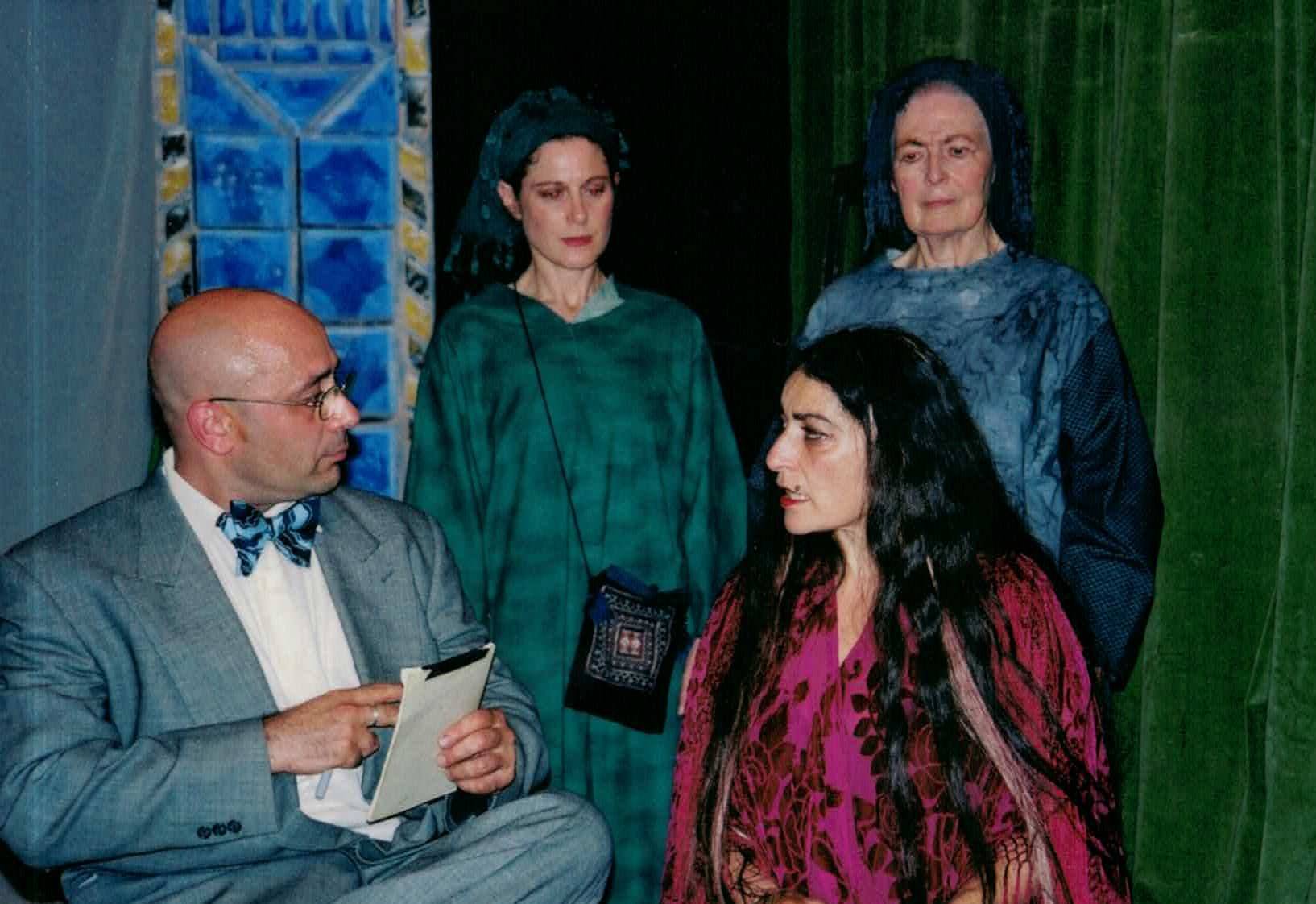 Golden Thread | ReOrient 2002