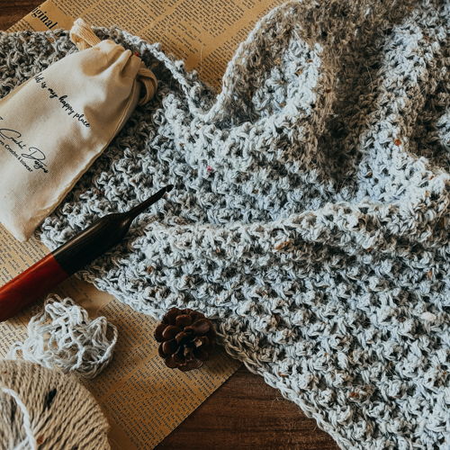 Easy Shawl Crochet Pattern Mini Acorn Shawl crochet pattern