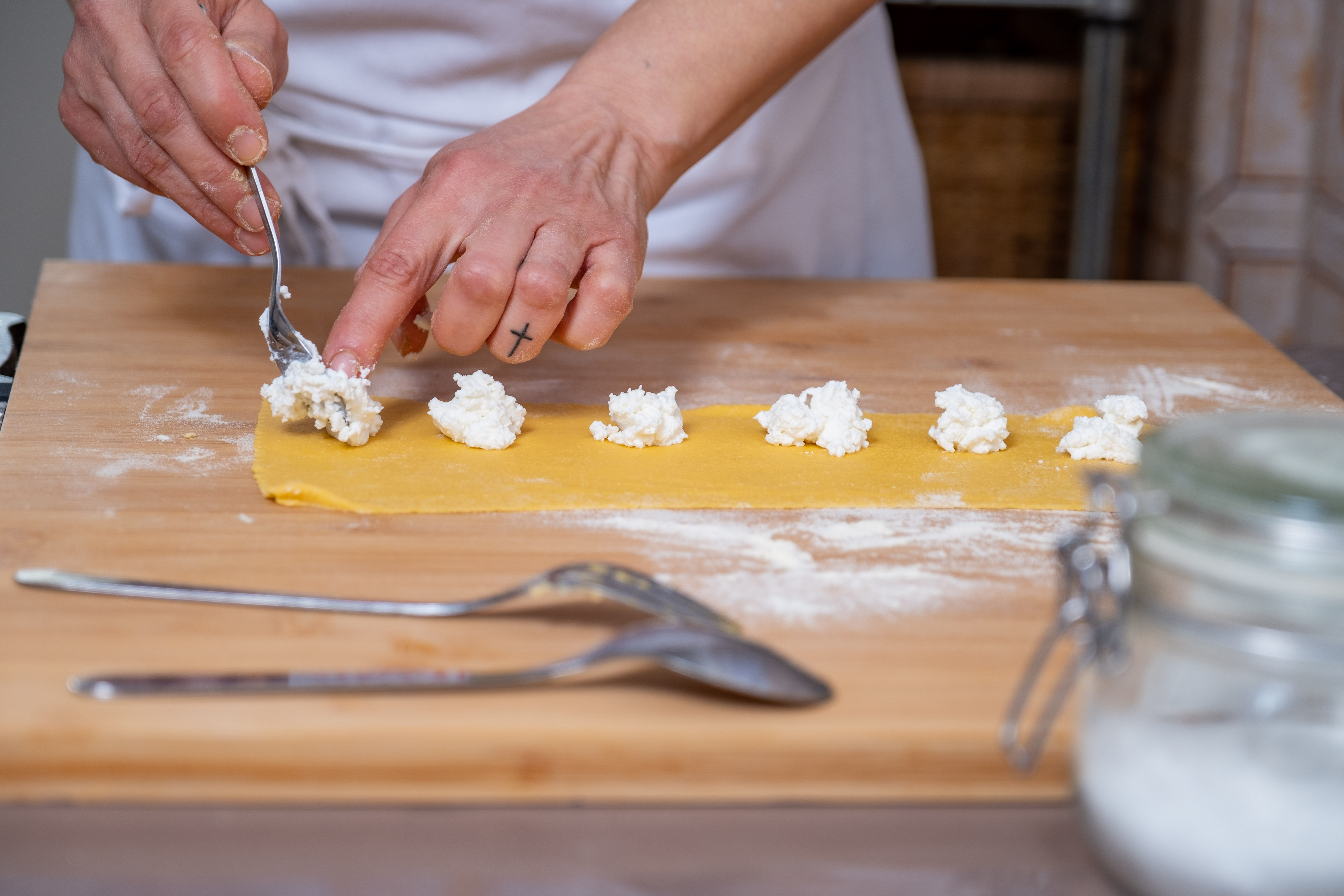 Hands-on pasta cooking class in Turin: Ravioli, Tajarin... | Cesarine