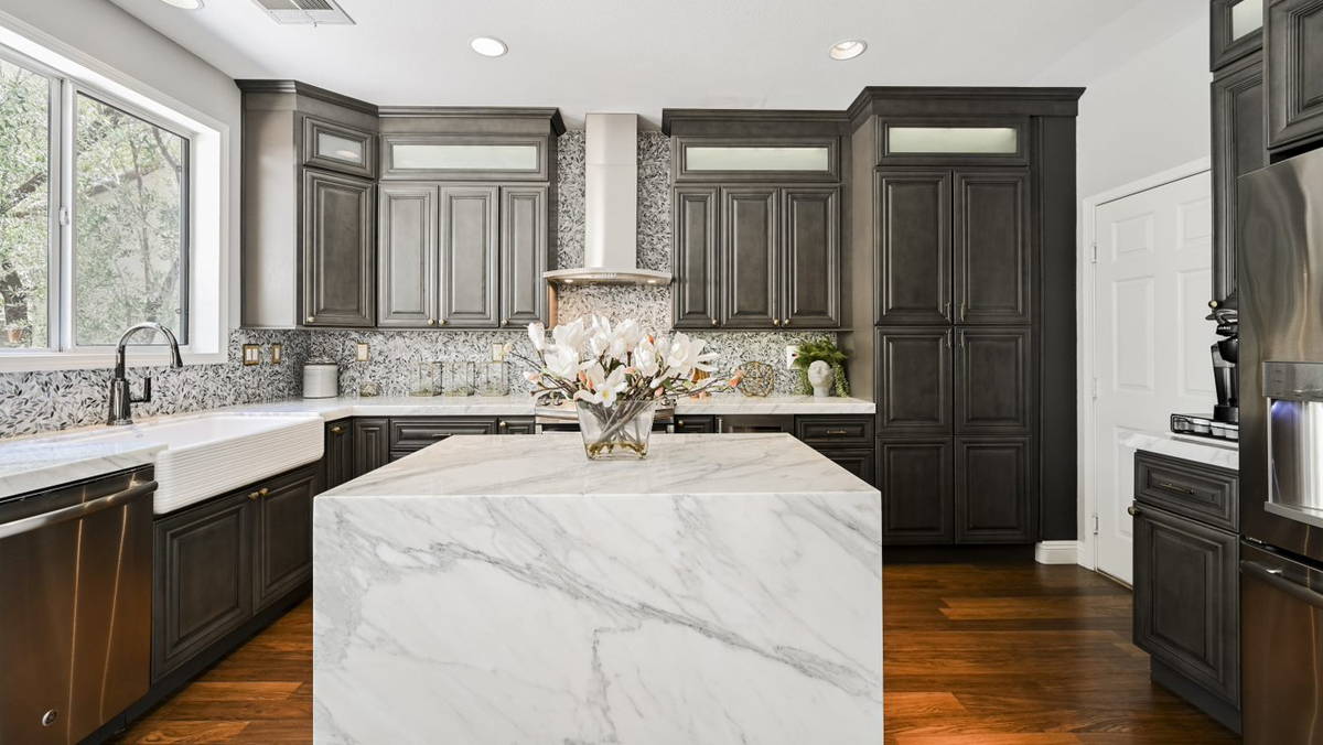 Raised Panel Cabinet Collections | Cabinets To Go