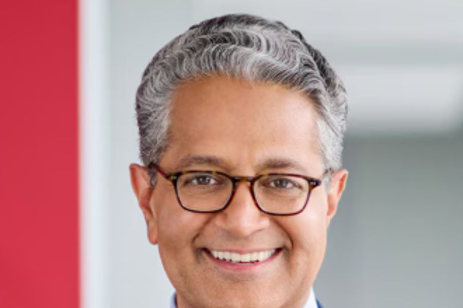 Vanguard's new CEO breaks record by zapping $350 million fund-expense ...