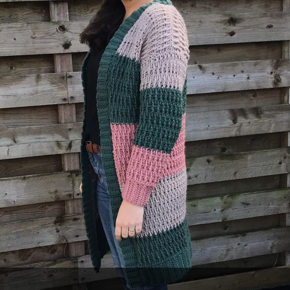 Winter time vest crochet pattern