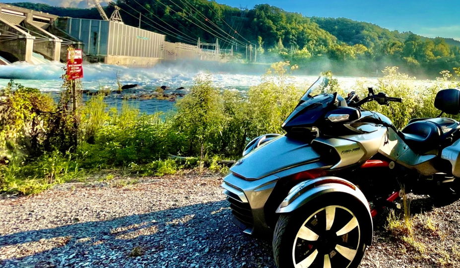 CAN-AM SPYDER F3-T for rent near Sarasota, FL - Riders Share