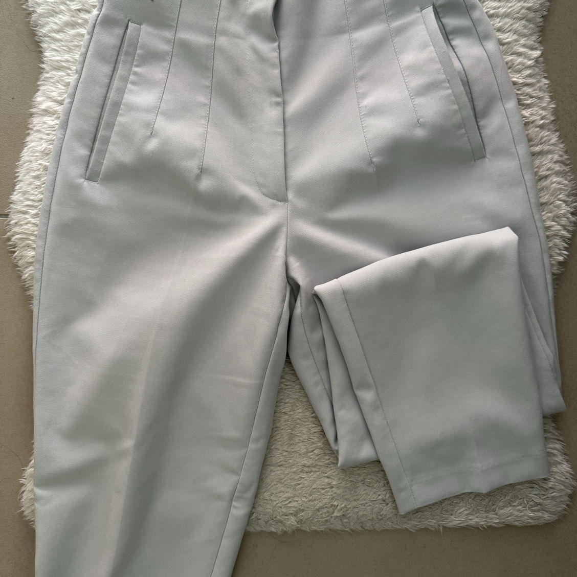 Zara Stoffhose hellblau/grau - CHF 25.00 | Buy on marko