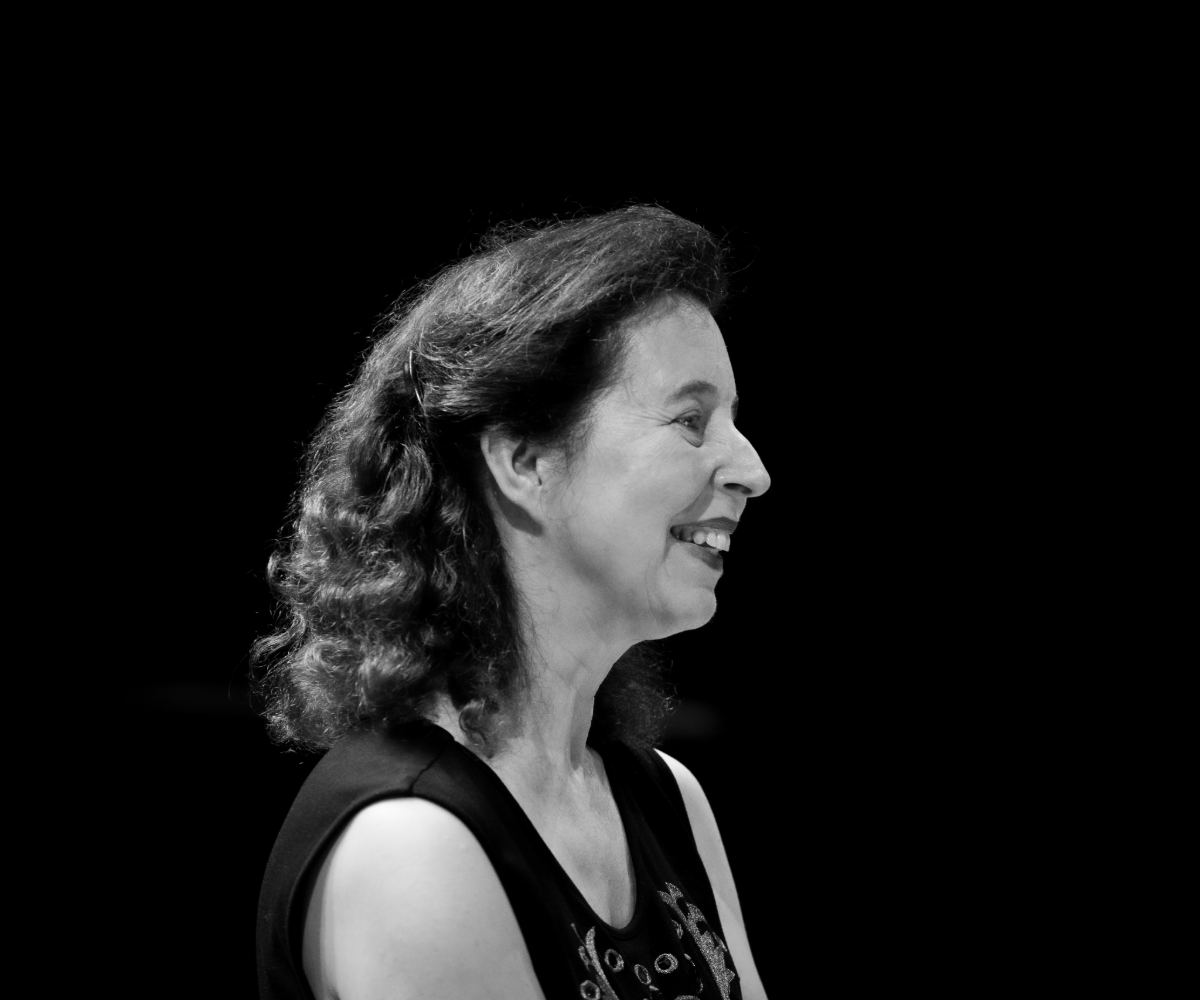 Angela Hewitt | Hollywood Bowl