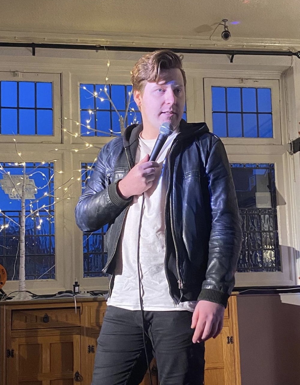 Dave Lynch - British Comedy Guide