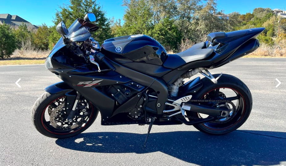 YAMAHA YZF-R1 RAVEN for rent near Austin, TX - Riders Share