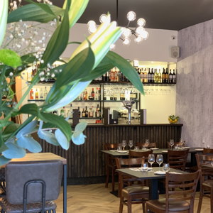 Escape Restaurant & Bar