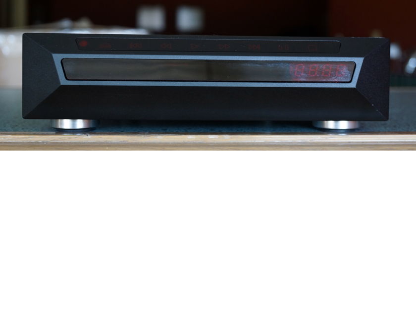 NuForce CDP-8 CD Player For Sale | Audiogon