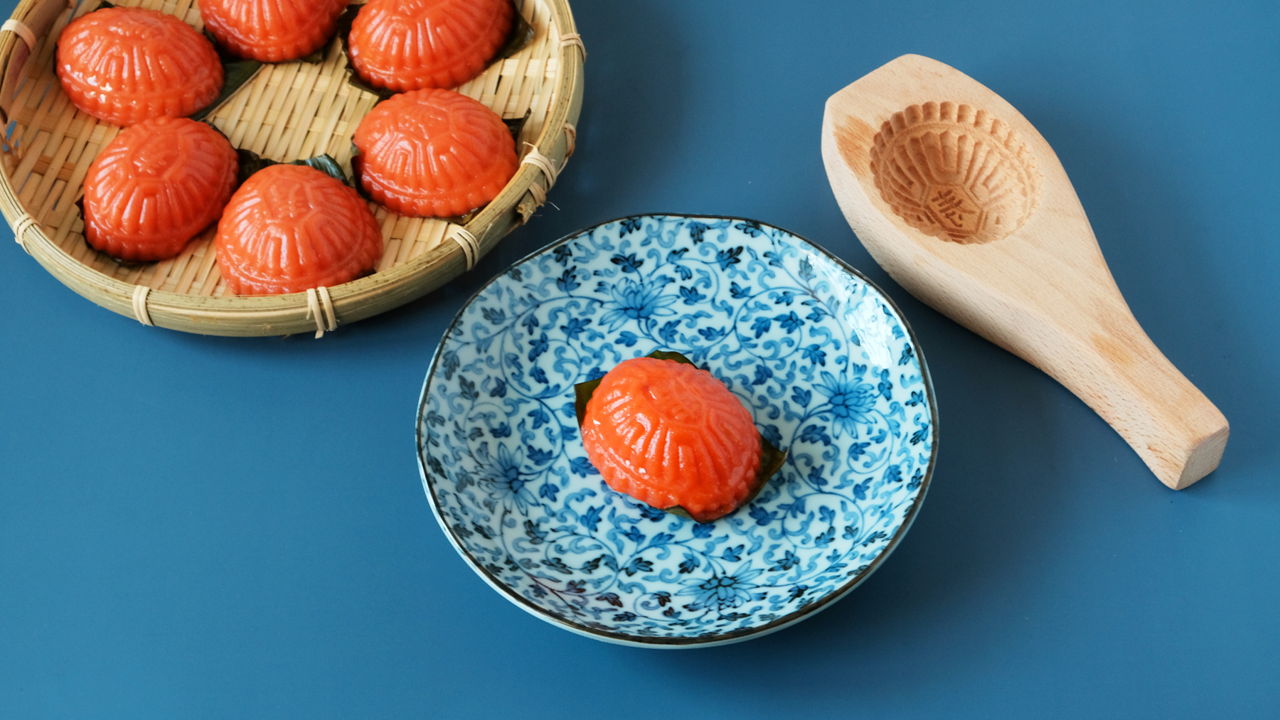 Ang Ku Kueh | 紅龜粿 - Southeast Asian Recipes - Nyonya Cooking
