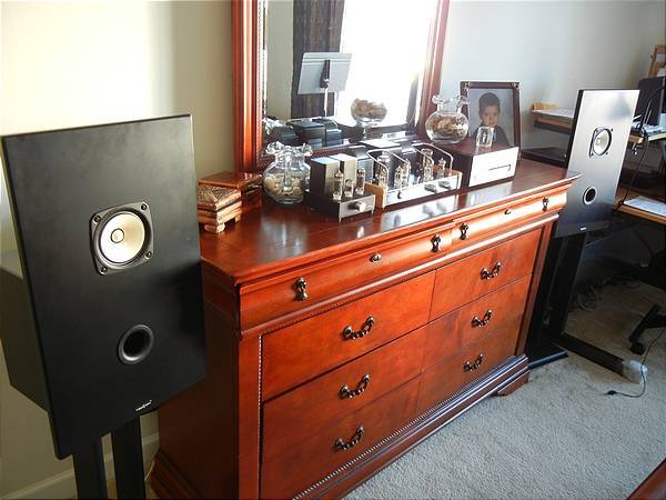 Bedroom Audio | Virtual Listening Room