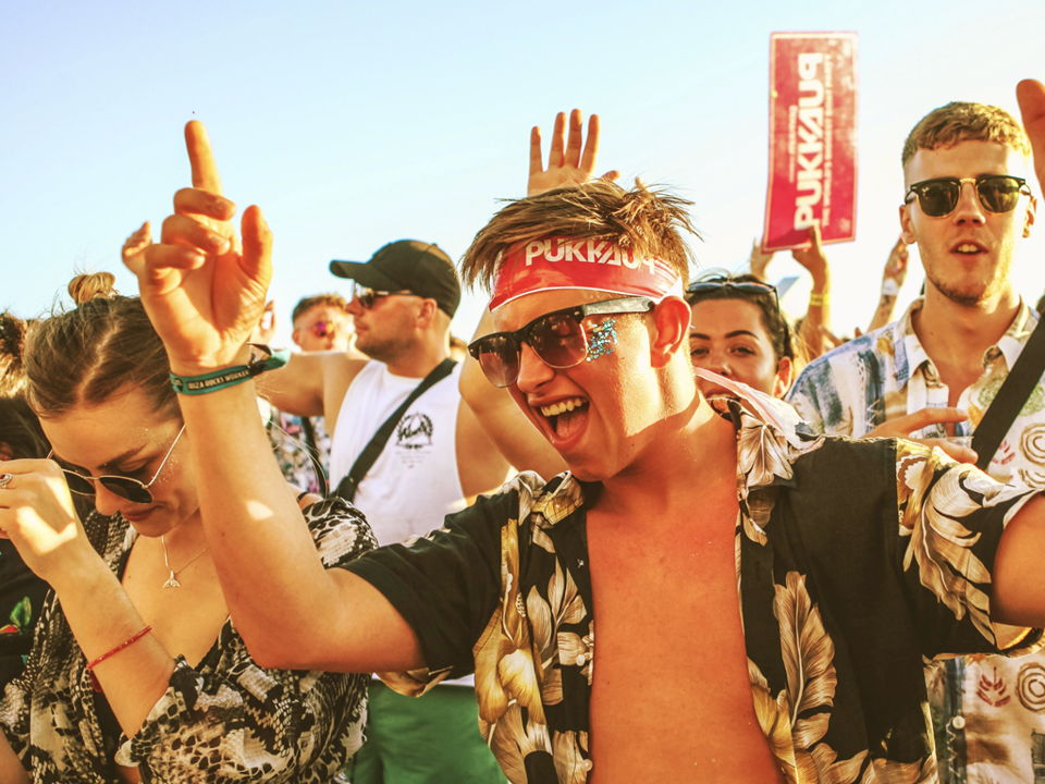 Pukka Up Boat Party 2024 - Calendar and official tickets