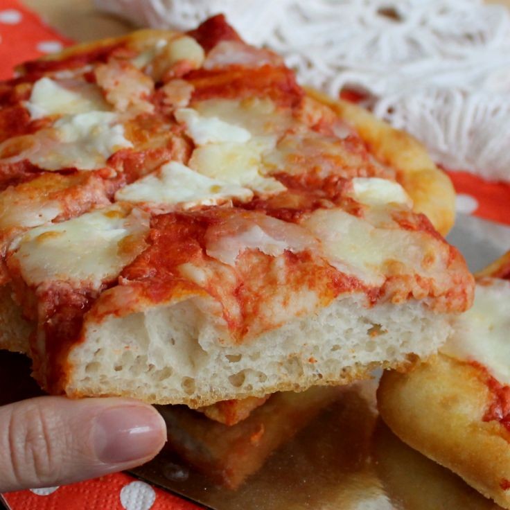 Let's learn how to make soft and light pizza 2026 - Desenzano del Garda ...