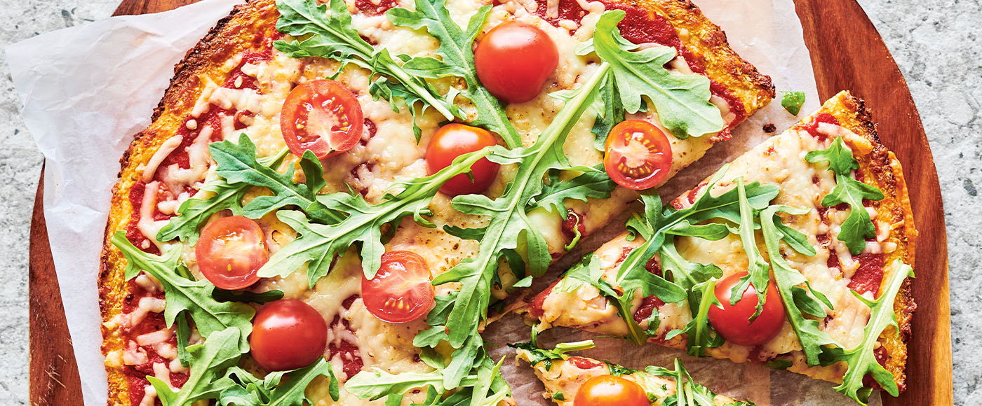 Comment faire une pizza avec croûte de chou-fleur | RICARDO