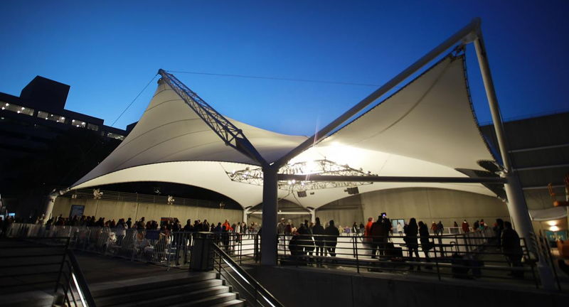Crown Center Ice Terrace (2022-2023 s... | Nov 4 | Kansas City Magazine