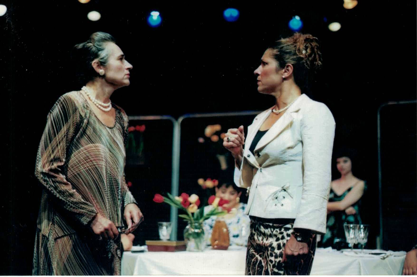 Golden Thread | ReOrient 2004
