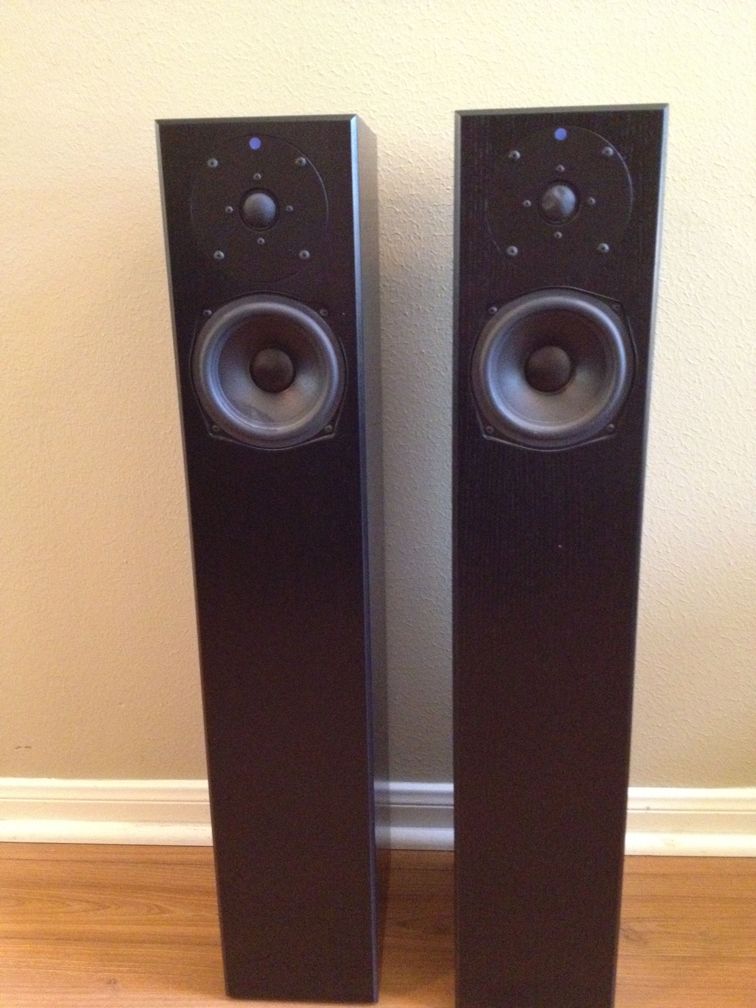 NHT VT-1.2 Floorstanding For Sale | Audiogon