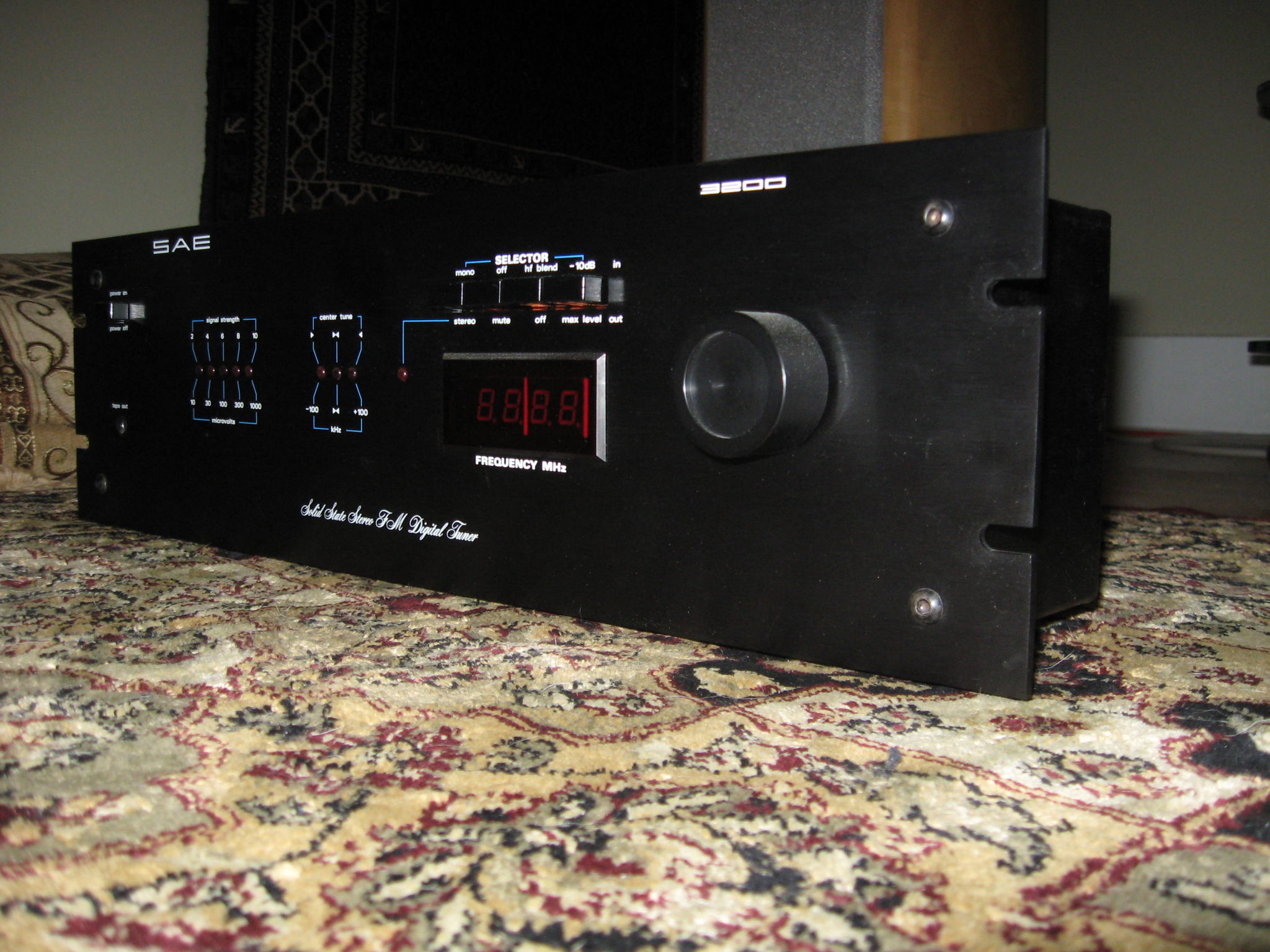 SAE 3200 Digital FM Tuner For Sale | Audiogon