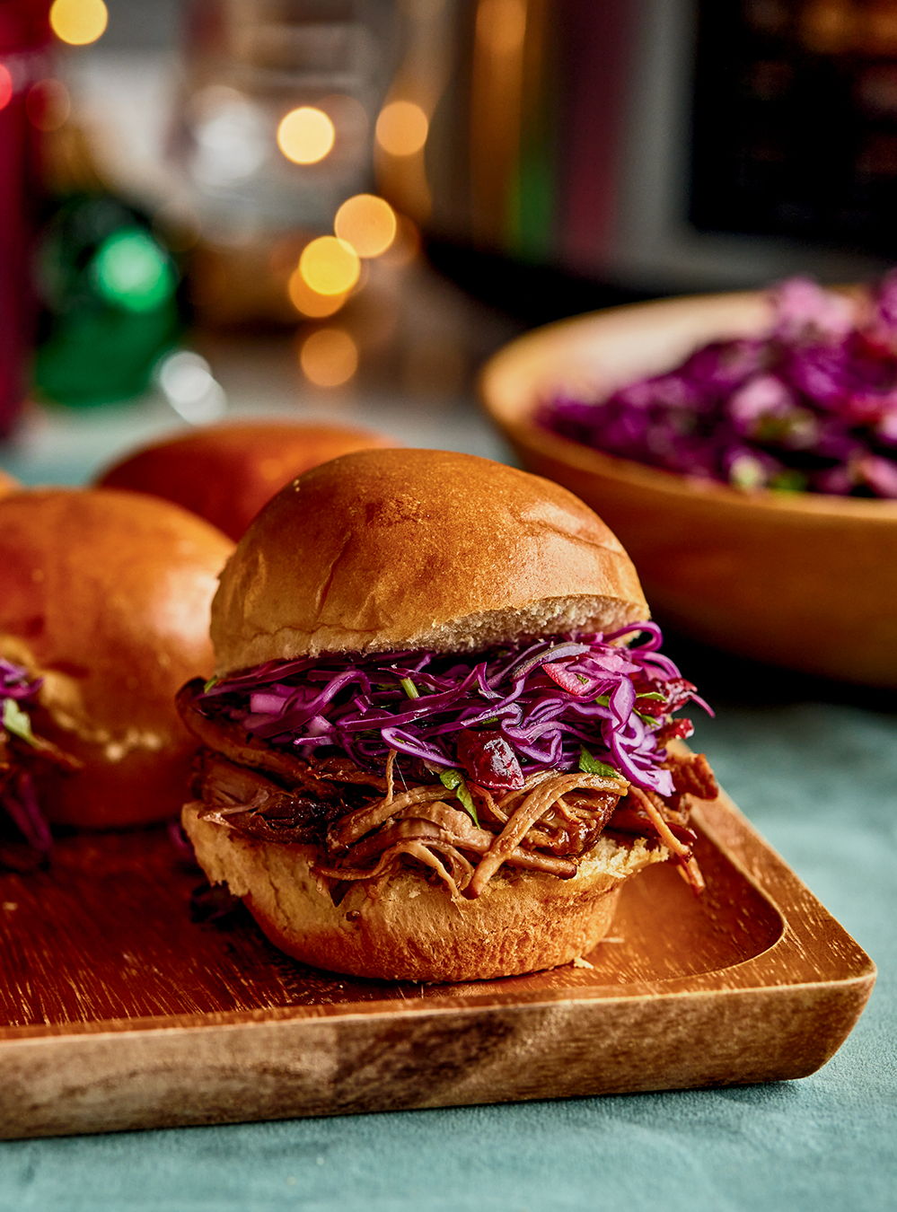 Pulled Pork Sandwiches with Holiday Spices | RICARDO