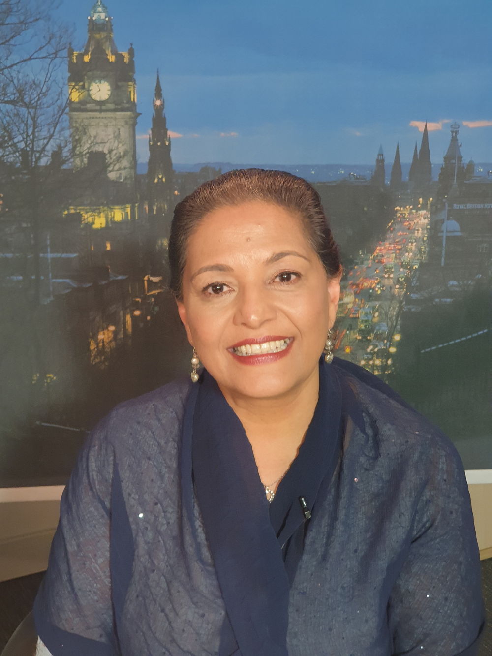 Lubna Kerr - British Comedy Guide