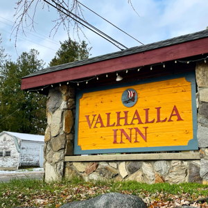 Guest Hub - The Valhalla Inn
