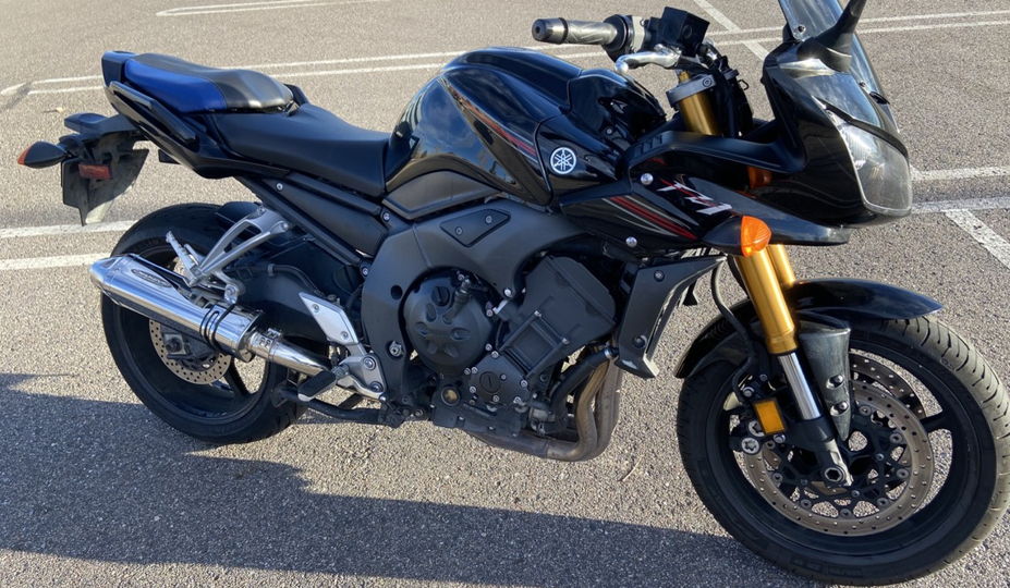 YAMAHA FZ1 for rent near Westminster , CO - Riders Share