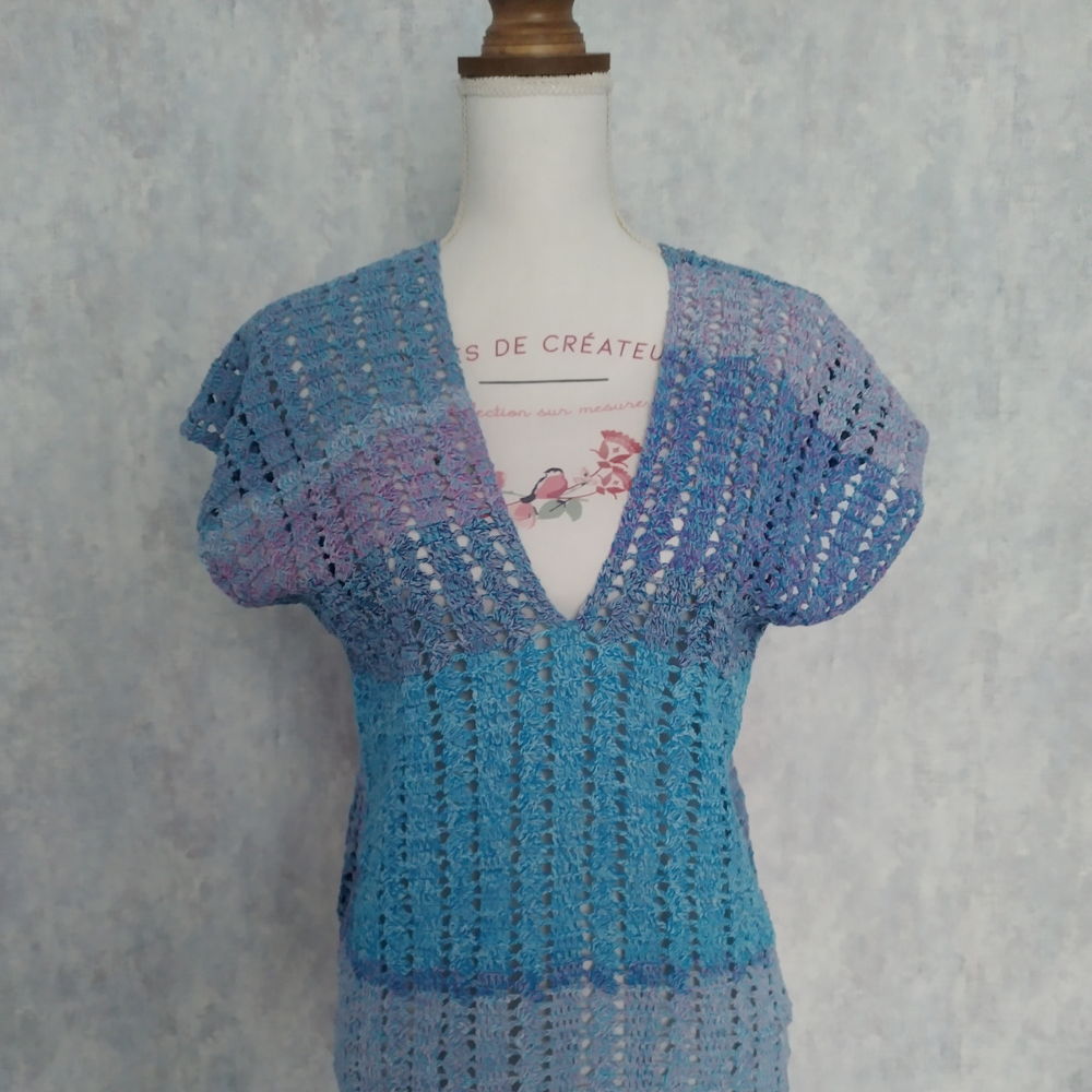 Easy Top Blue crochet pattern