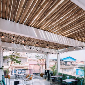 Guest Hub - The Place Hostel & Rooftop Bar