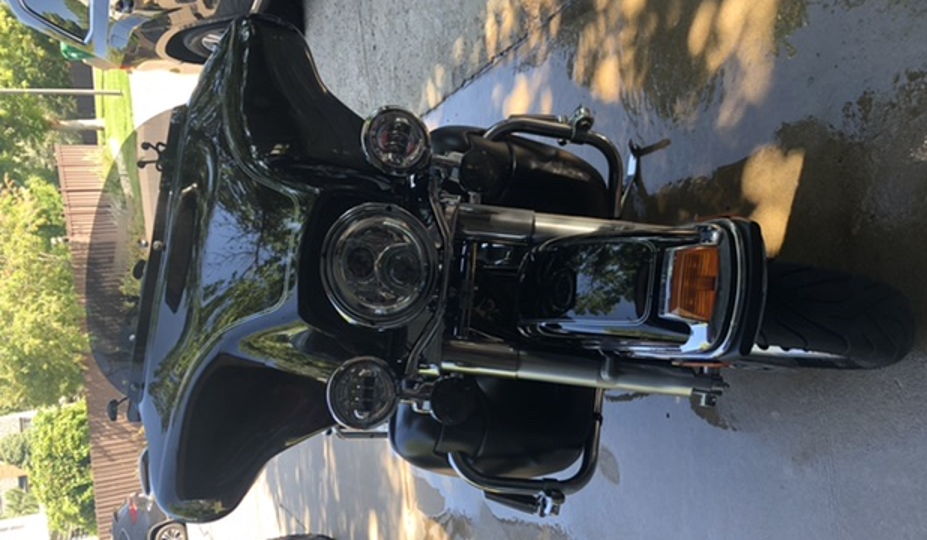 HARLEY-DAVIDSON FLHTC ELECTRA GLIDE CLASSIC (BLACK) for rent near ...