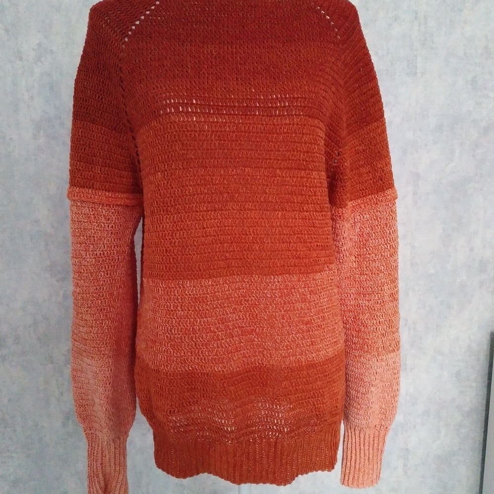 Easy Knitting pattern Sweater Bella