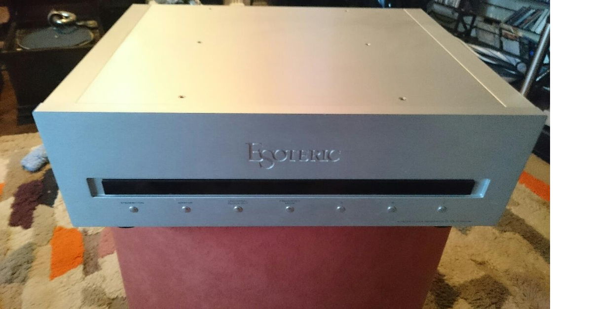 Esoteric G-0s Rubidium Master Clock new lo... For Sale | Audiogon