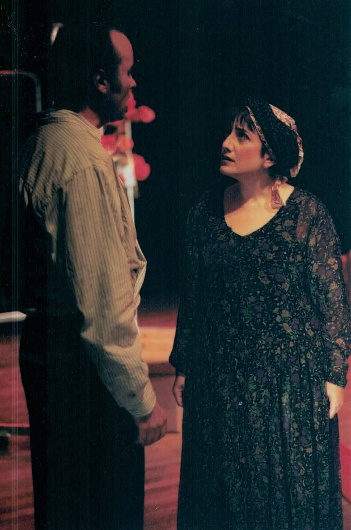 Golden Thread | ReOrient 2004