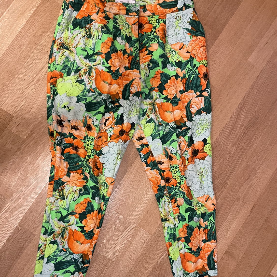 Neon Co-Ord Suit - CHF 80.00 | Buy on marko