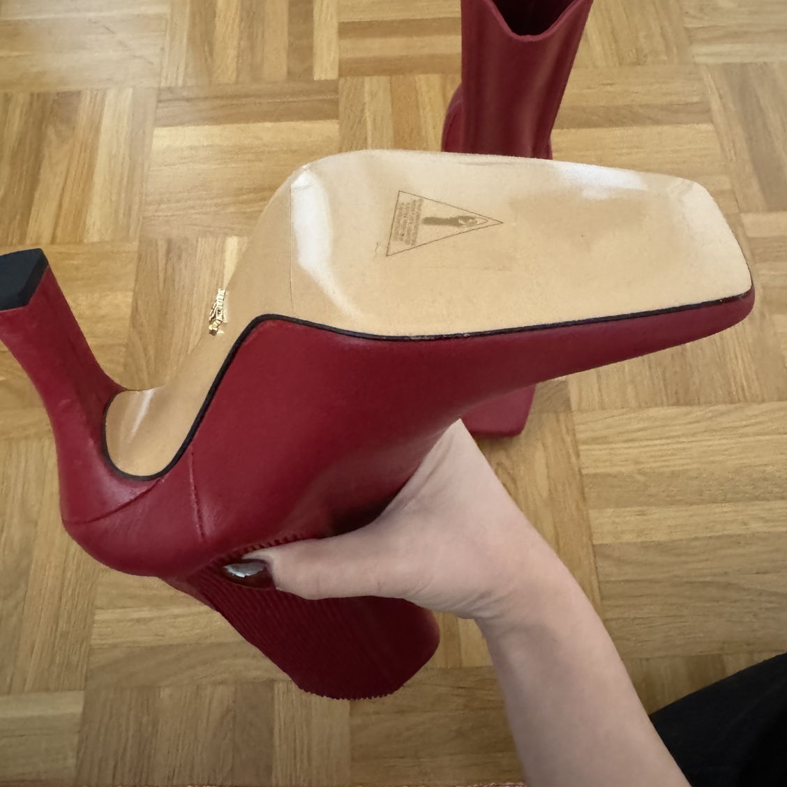 Rote Stiefeletten ZARA - CHF 40.00 | Buy on marko