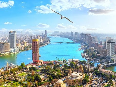 Tahrir Square in Cairo: The Heart of the Egyptian Revolution | Egypt ...