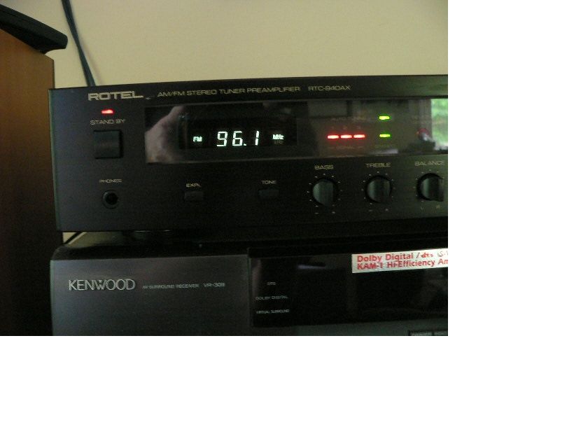 Rotel RTC-940AX AM/FM Stereo Tuner Preampl... For Sale | Audiogon