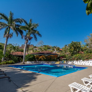 Hotel Colinas del Sol