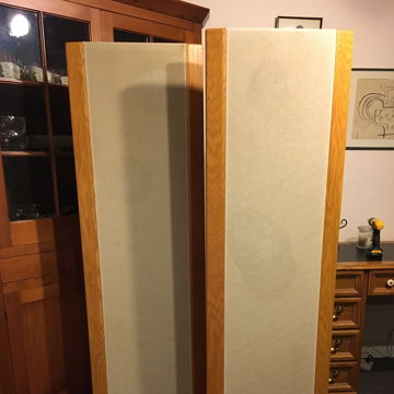 Sound Lab Majestic 945PX Demos with Full Warranty | Planars | Audiogon