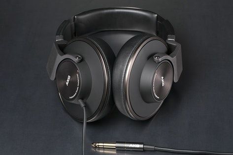 AKG K553 Pro Review - Slant