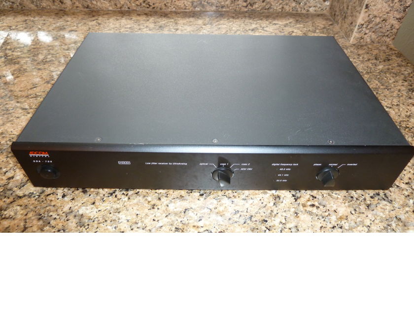 Adcom GDA-700 Giant Killer R2R DAC For Sale | Audiogon