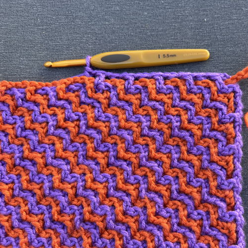 Easy Crochet pattern shawl April from teacher Sas