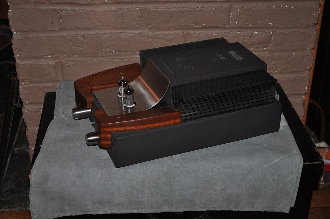 Unison Research SR1 hybrid integrated amp ... For Sale | Audiogon