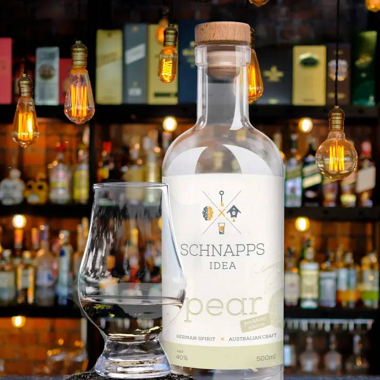 Pear Schnapps (Packham Edition) by Schnapps Idea Distillery