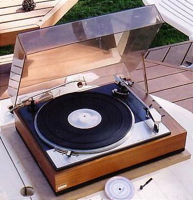 The Lenco Laboratory | Virtual Listening Room