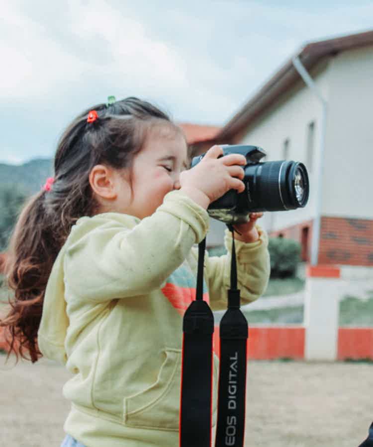 Photography & Storytelling Discipleship Training School - Youth With A ...