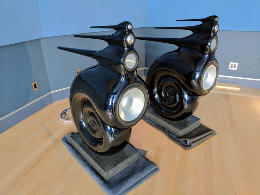 B&W (Bowers & Wilkins) Nautilus - Legendar... For Sale | Audiogon